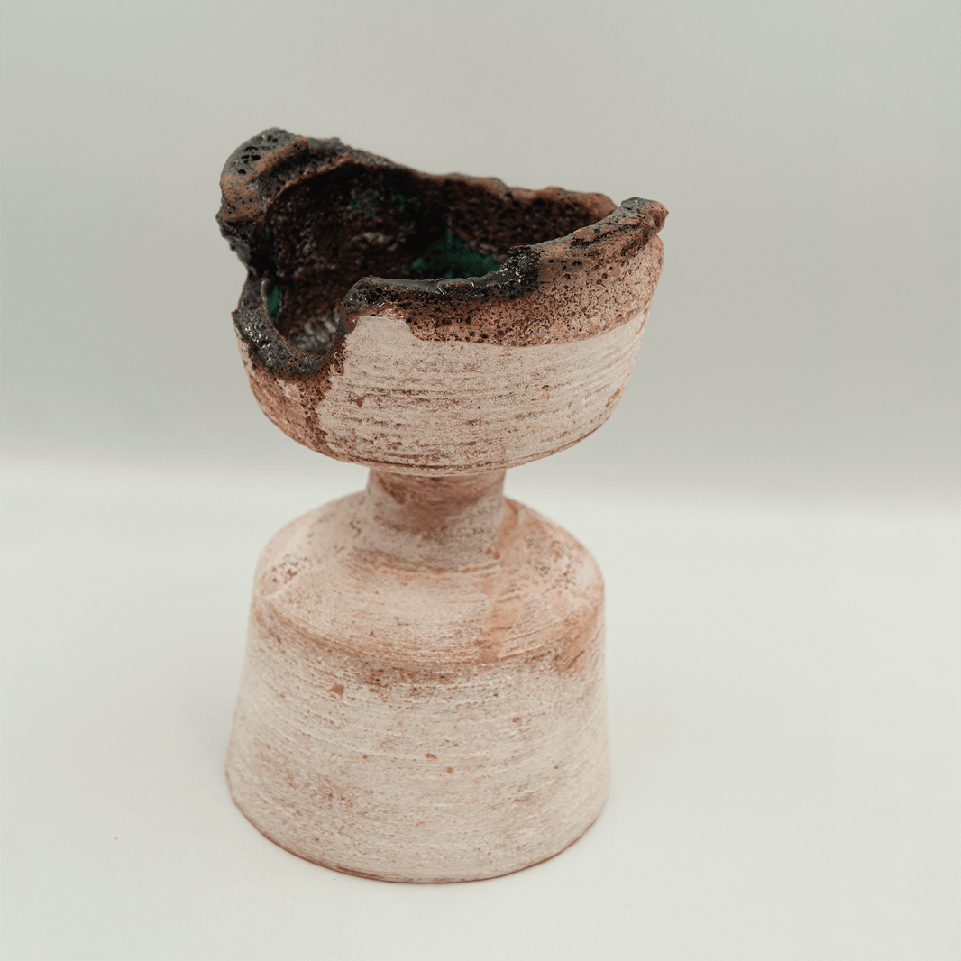 Santiago Sahli. Cerámica de artista disponible en Pott Gallery.
