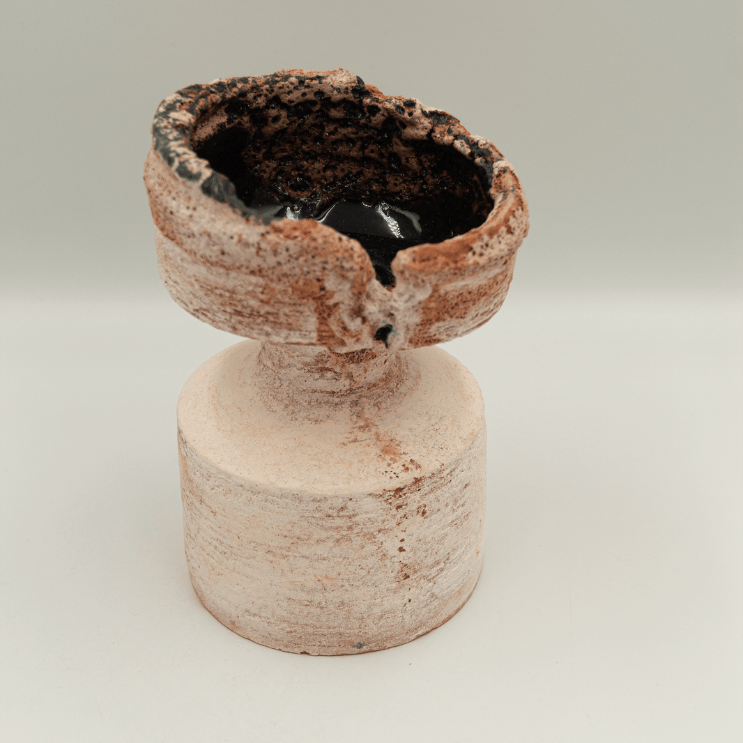 Santiago Sahli. Cerámica de artista disponible en Pott Gallery.
