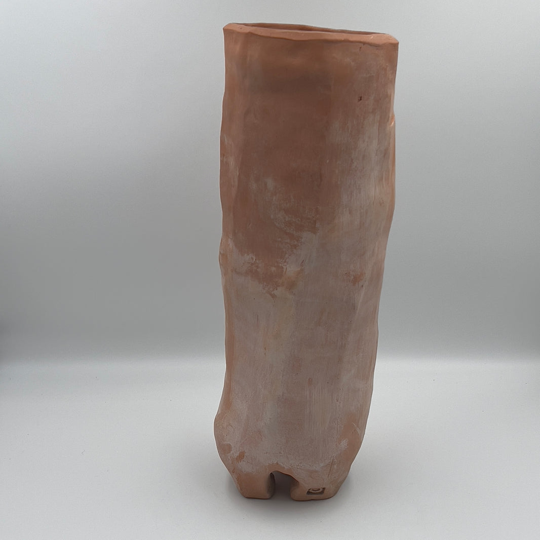 César Rivas. Cerámica de artista disponible en Pott Gallery